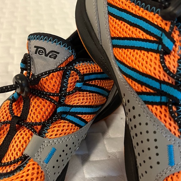 Teva | Shoes | Teva Scamper Water Shoes Boys Kids Size 5 Orange Hiking ...